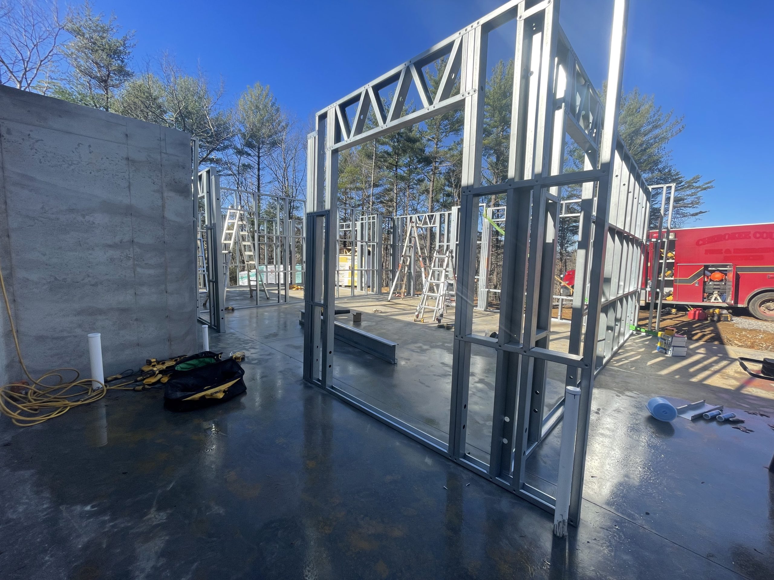 Behind the Build – PreFab Metal Wall Sections | pinhotipeak.com
